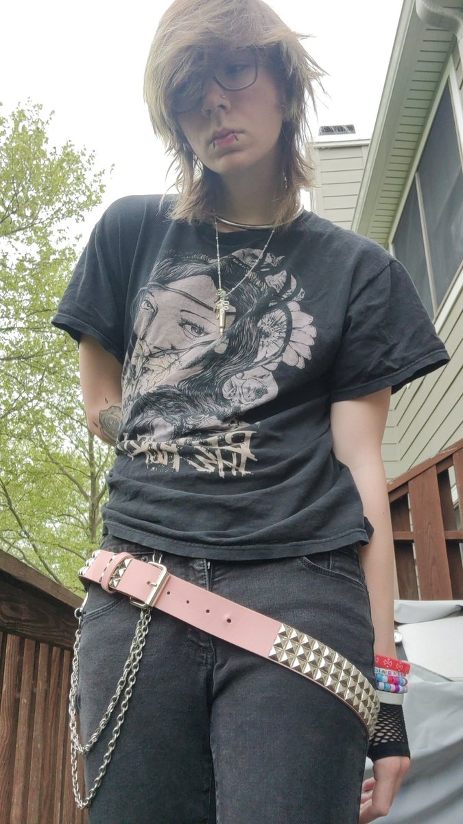 rainy (evil mean nasty) on Twitter: "im doing my part to keep real emo alive, are you?"