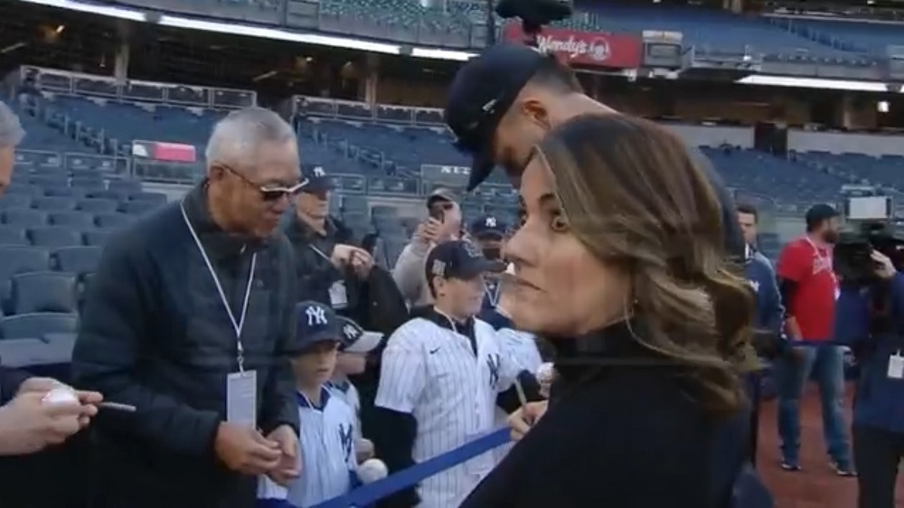 Awful Announcing On Twitter Heres The Video Of Marly Rivera Calling Ivón Gaete A Fing C