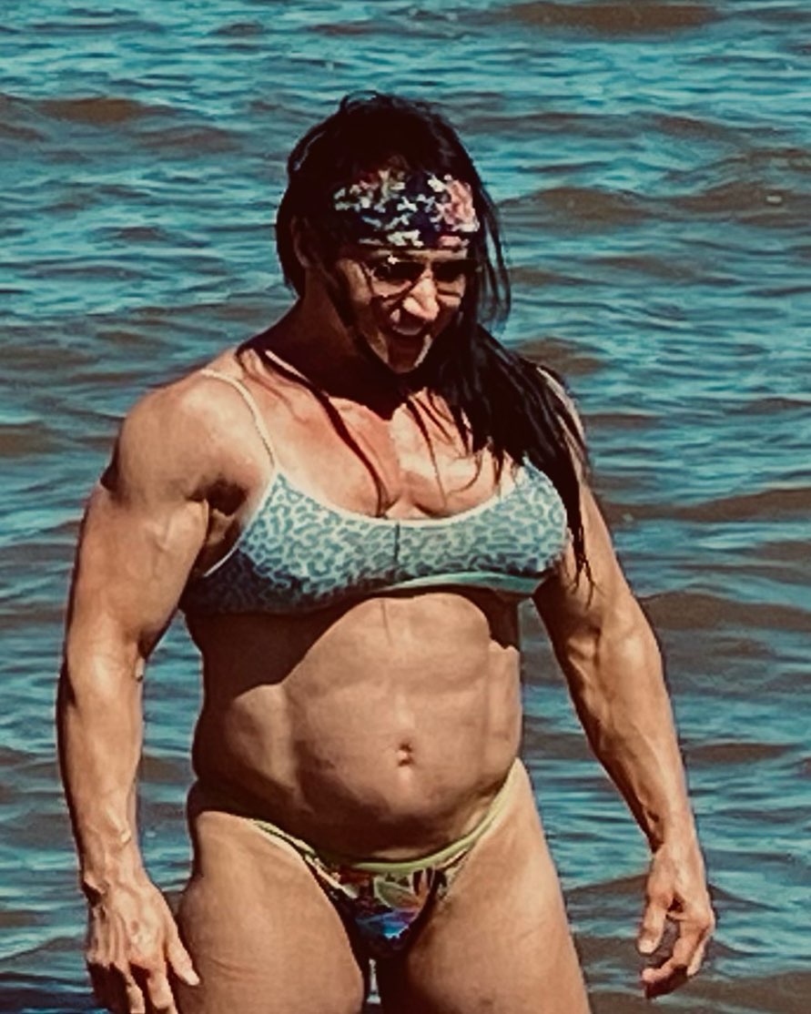 Female Muscle Fan on Twitter: "Tazzie Colomb @ColombTazzie"