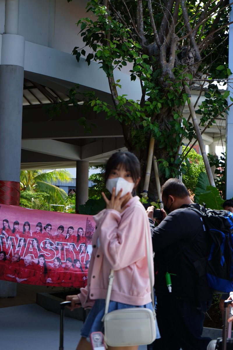 ̶h̶i̶d̶e̶o̶ on Twitter: "Another pov walau ga fokus🥲"