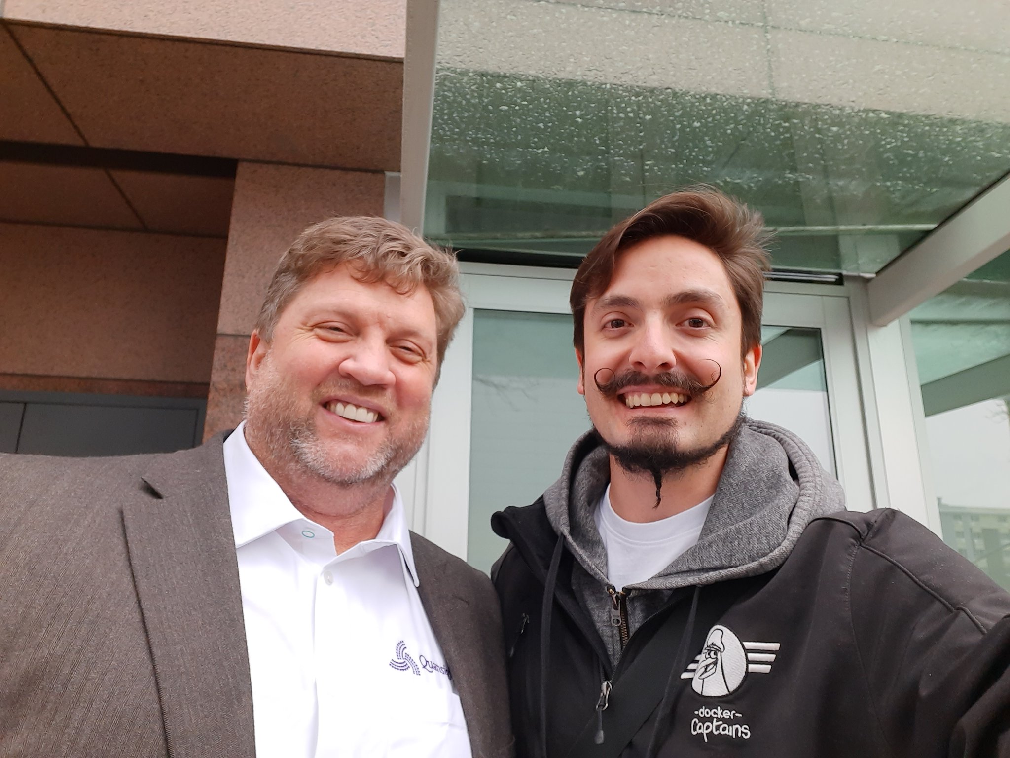 @ravit88/python / Twitter