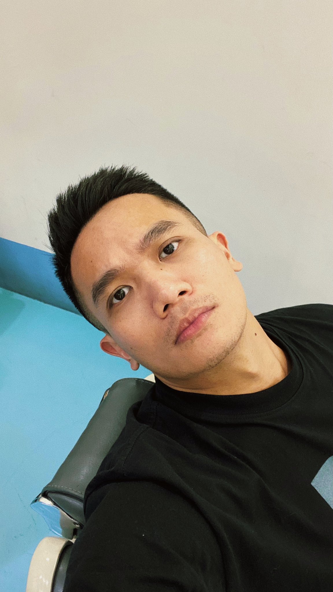 Fickry Zoelfisyahrin on Twitter: "Twitter vs Instagram. “Di twitter mah gak perlu estetik” lol ...