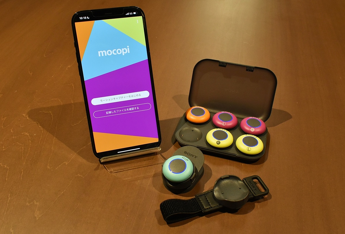 窓の杜 on Twitter: "ソニーの「mocopi」が国産メタバースプラットフォーム「cluster」で使用可能に／「OSC Trackers」の接続機能がベータテスト中、正 ...