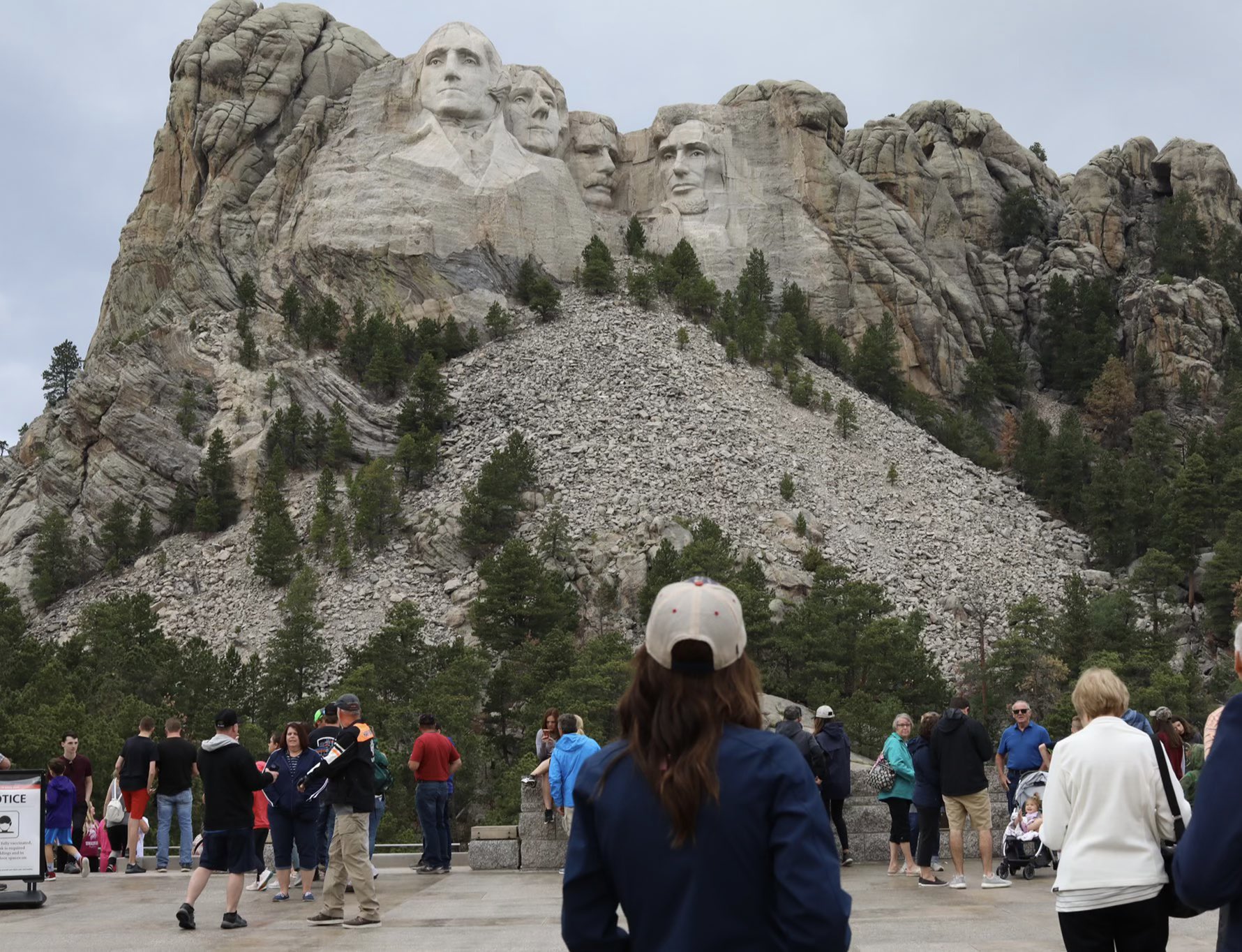 Kristi Noem on Twitter: "From the historic Mount Rushmore to the rugged ...