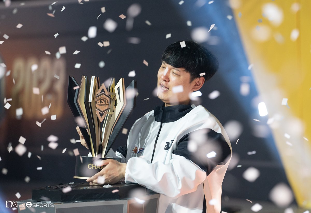 kenzi on Twitter: "ASL S15 Winner JyJ @afreecaTV_gl @CallMeTasteless @Artosis"