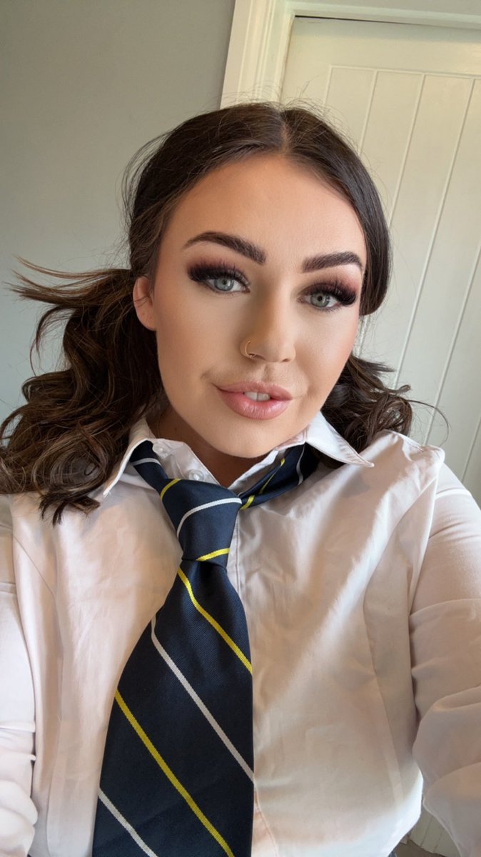 💜👑kacie James👑💜 On Twitter 🥰 Give Me A Retweet 😘
