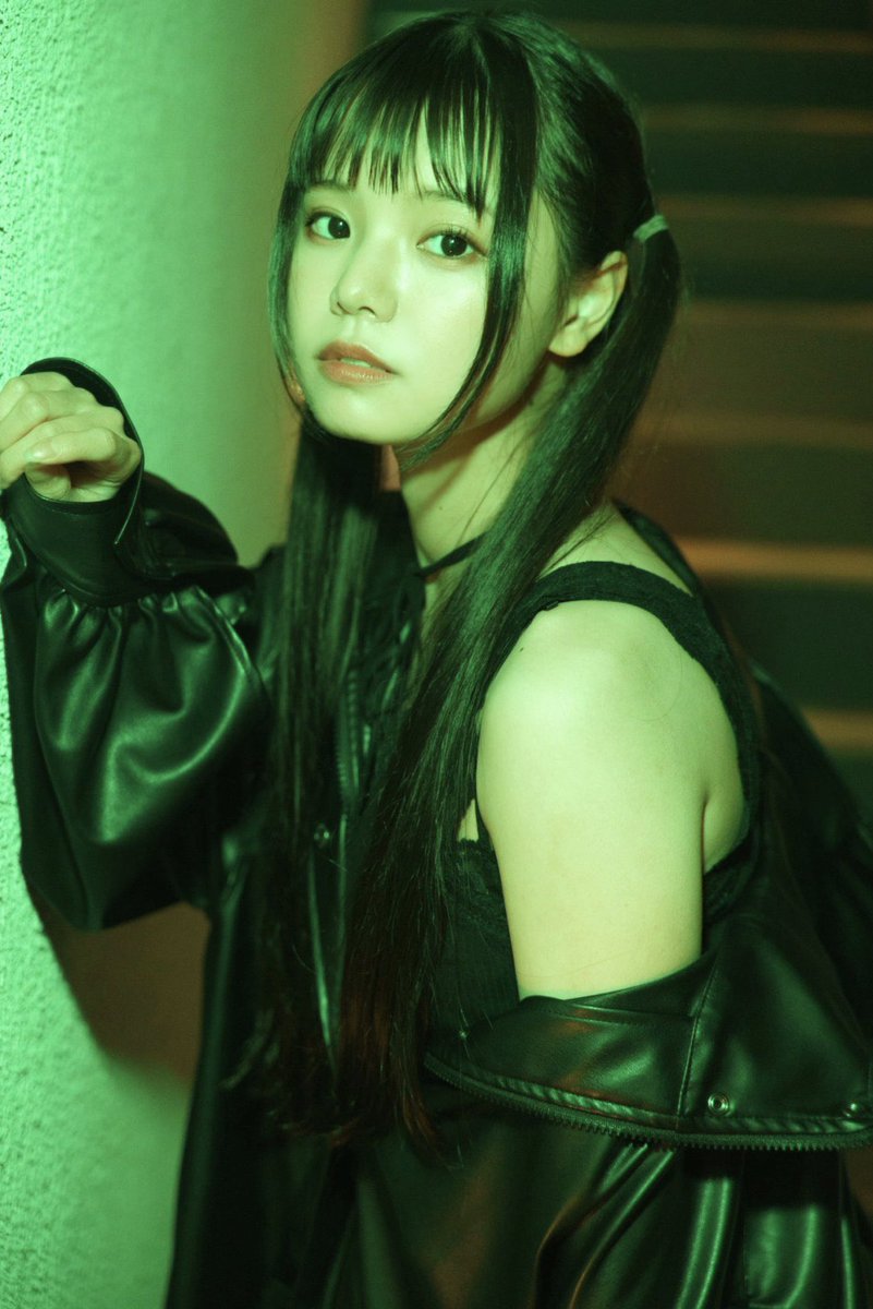 遥りさ(HARUKA RISA) on Twitter: "にゃん🐈‍⬛"