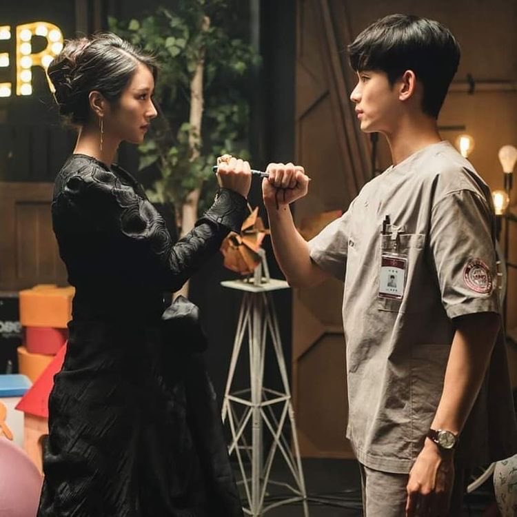 sunny on Twitter: "maleval: you will never find a ship with more sexual tension than us. hyunji ...