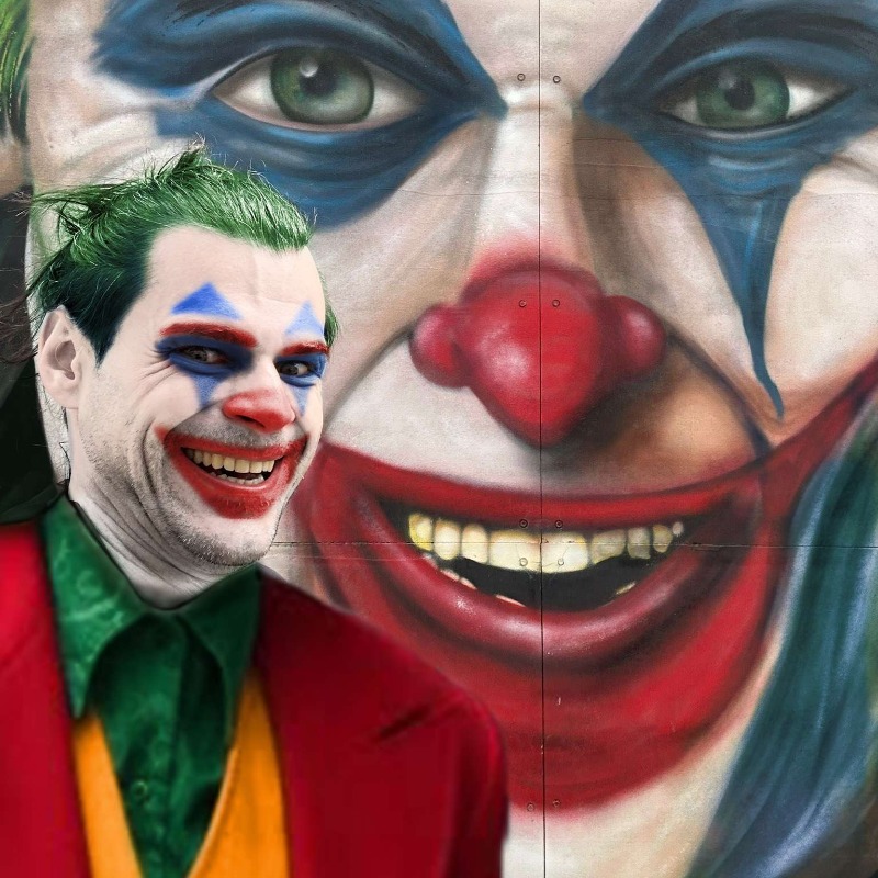 LoveMake.eth on Twitter: "Gm frens 🖖🏼 It is very easy 🧟‍♂️ comment 👑👑 like 👑👑 retweet 👑👑👑 follow ...