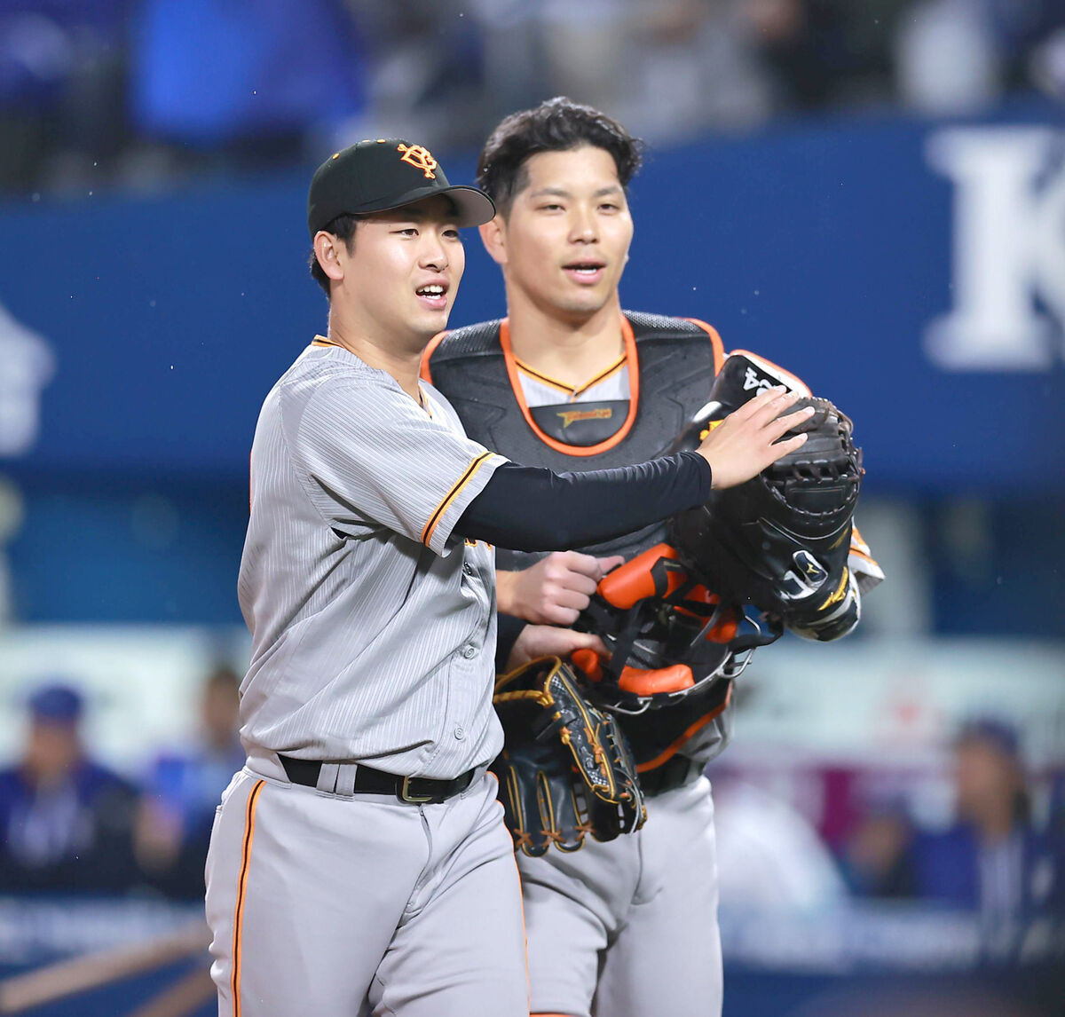 スポーツ報知 巨人取材班 on Twitter: "2勝目目指し先発の山崎伊織、4回に今季初安打をマーク #巨人 #ジャイアンツ #読売ジャイアンツ https://hochi.news ...