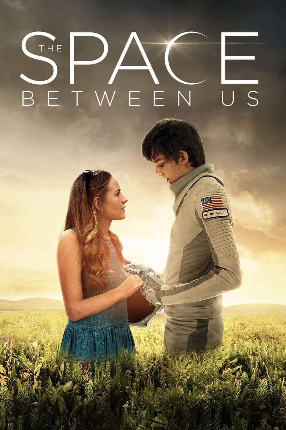 Adeee! 🌹 on Twitter: "20. The Space Between Us (2017) https://t.co/bUewCsi282" / Twitter