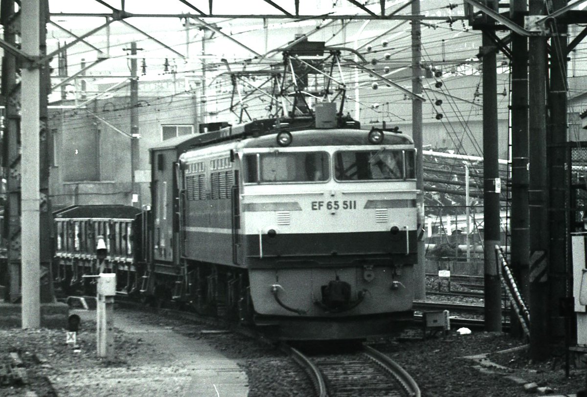 北鉄⭐️⭐️⭐️ on Twitter: "#EF65511 #511号機の日 酷い写真ですが原色の国鉄時代 ここ何処だろう？"