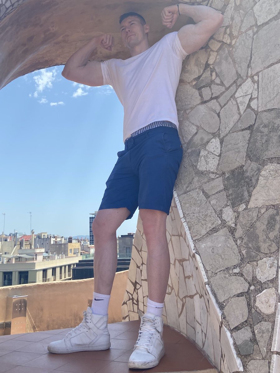 KICK ME IN THE BALLS 👟💥🥜 on Twitter: "You think you can run away? Not when this 6ft 6 alphas ...