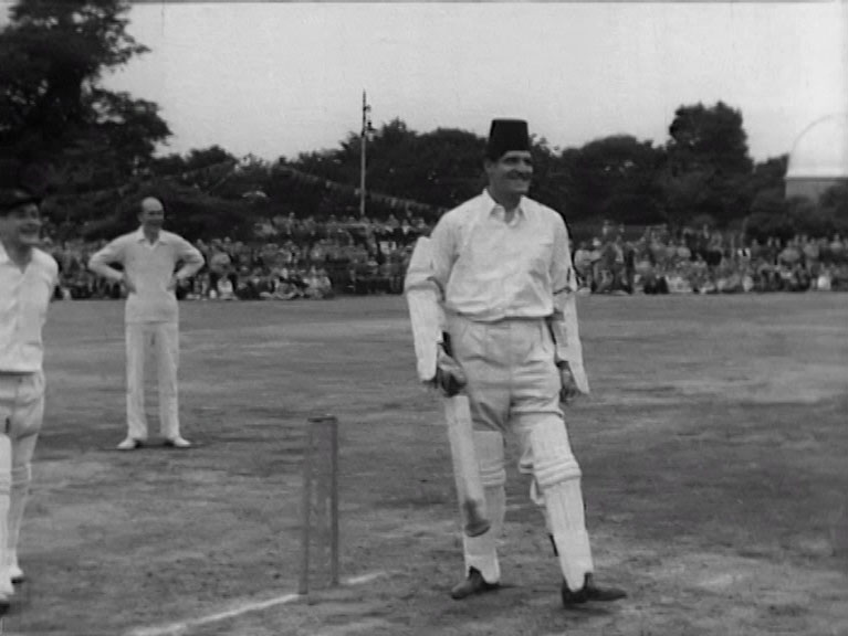 Talking Pictures TV on Twitter: "Bowling the overs at the CELEBRITY CRAZY CRICKET IN THE 1950s ...