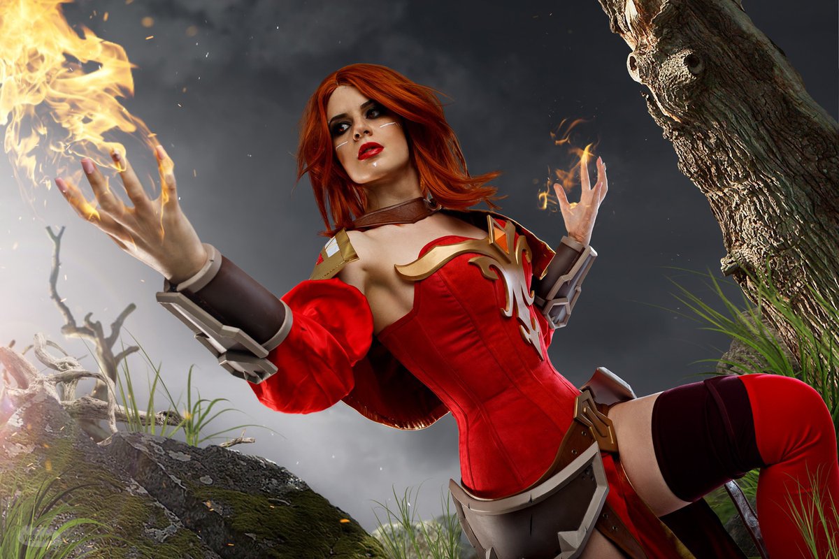 Amazing Cosplay on Twitter: "Lina [ Dota 2 ] Model: Aneli Photo: Elena Vesania #gamecosplay # ...