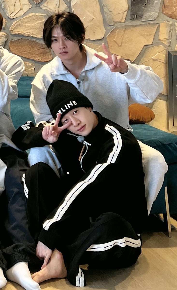 찬밍 아카이브 on Twitter: "230511 SKZ CODE(스키즈 코드) Ep.36 SKZ-BEHIND #찬밍 #캥밍 #minchan #banginho"