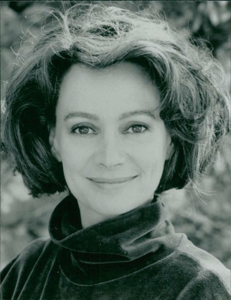 Francesca Annis 2023