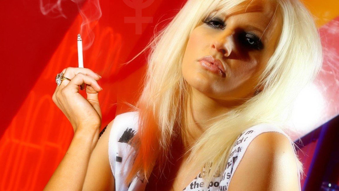 Sweetlou On Twitter Sexy Blonde