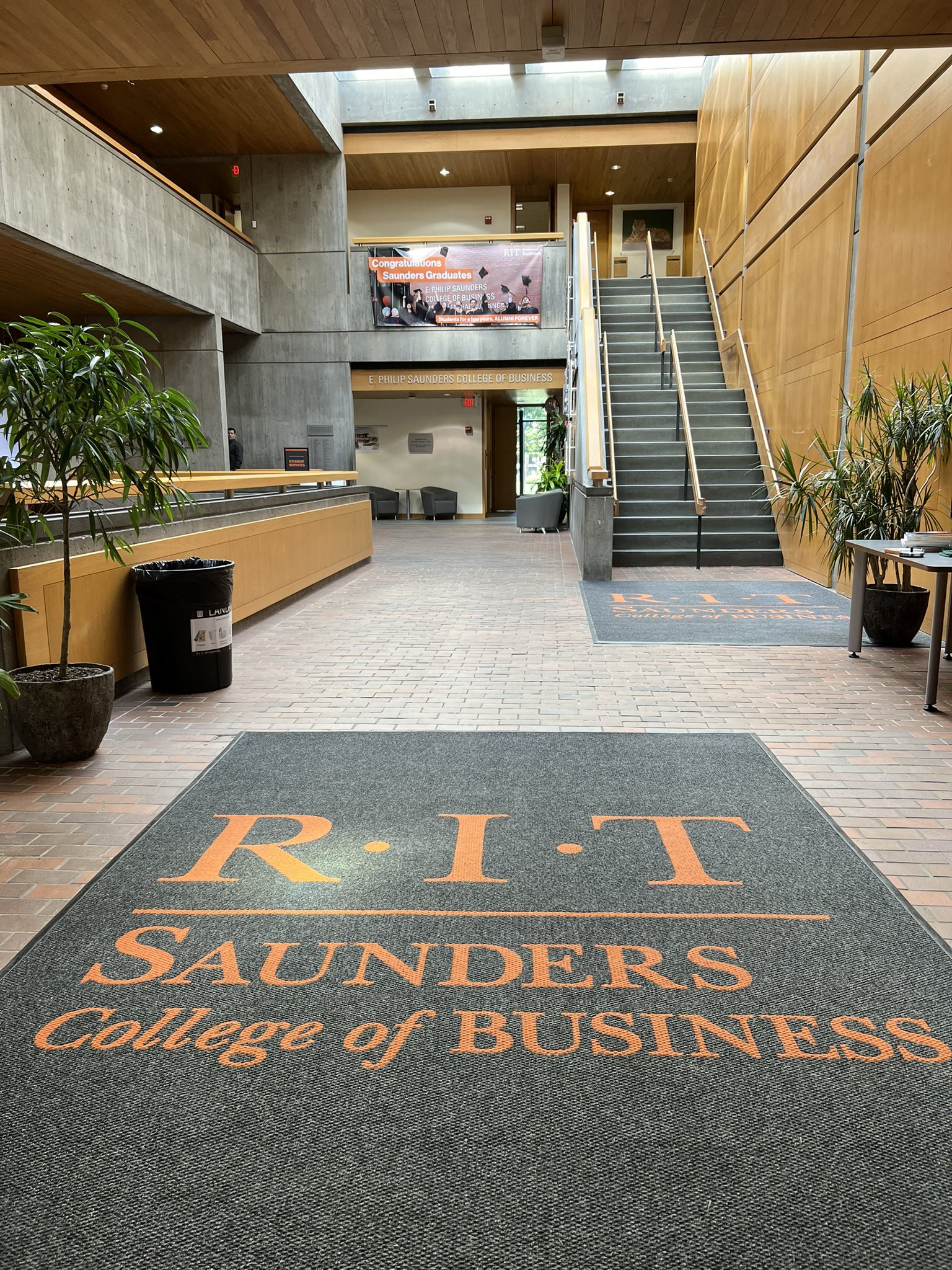 Fiona Ma, CPA on Twitter: "RIT’s Executive MBA Program Ranked #9 by US News & World Report. For ...