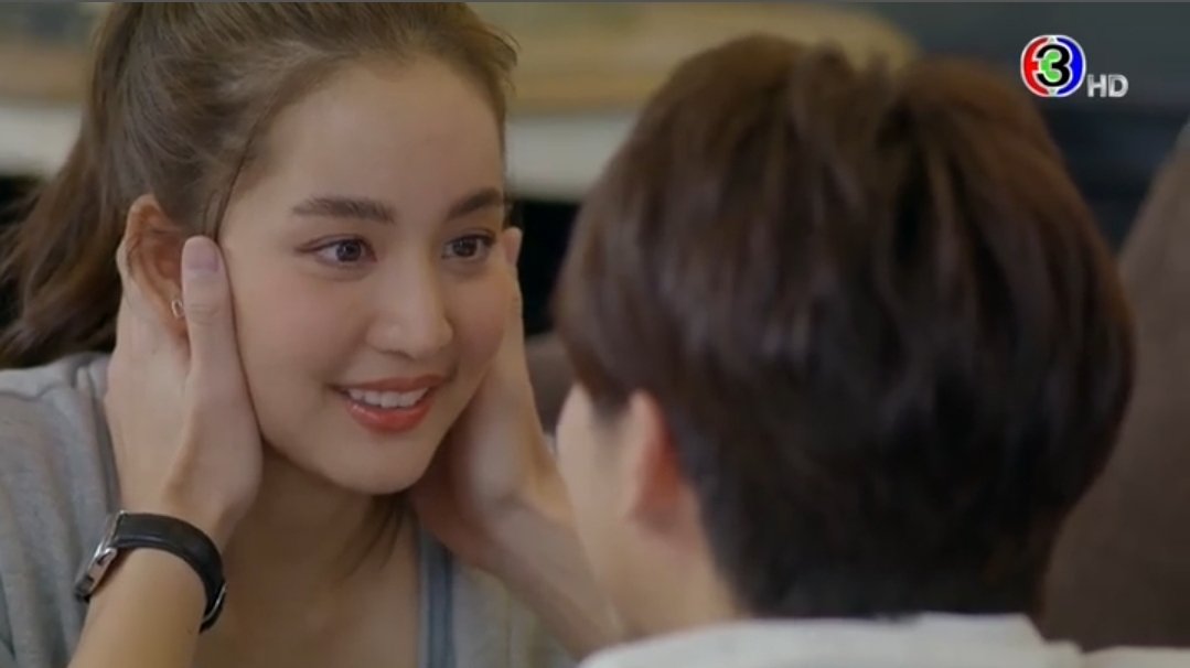 โบว์ เมลดา on Twitter: "อยากได้คาถามูฟออน555 #ใต้เงาตะวันep14 #โบว์เมลดา"