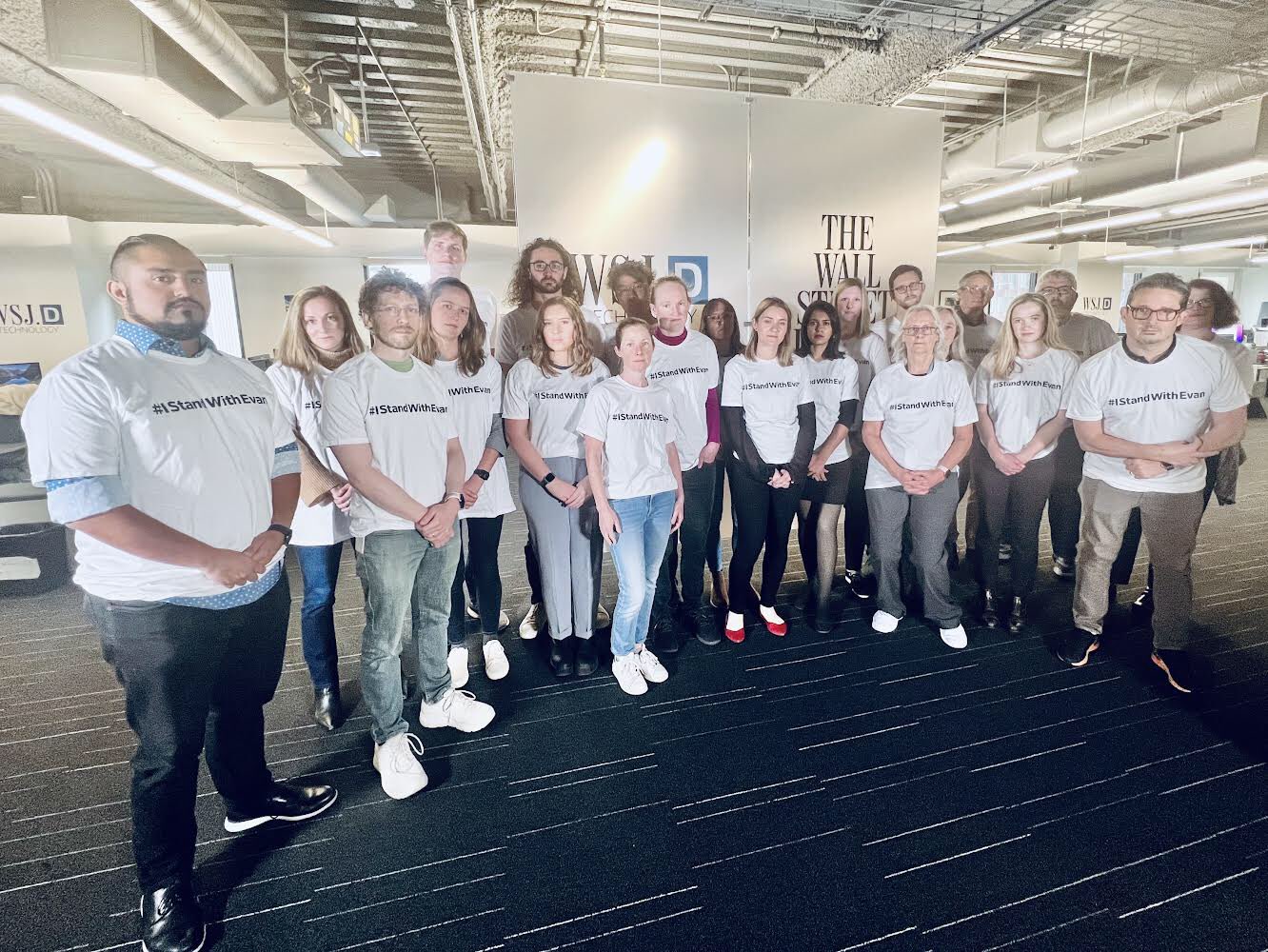 Rebecca Elliott on Twitter: "We in the @WSJ SF bureau stand with Evan. #IStandwithEvan https://t ...