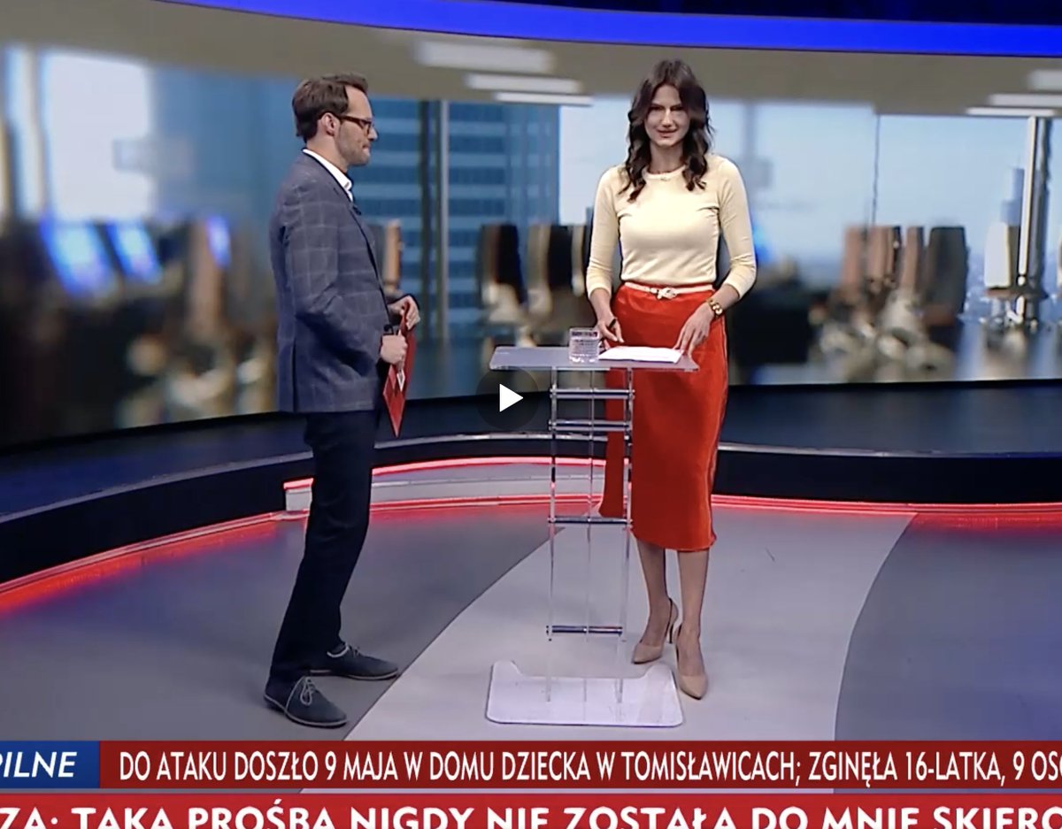 maxkolonko on Twitter: "cd. "TVP zrobi ci największego SUCKA w Europie"😮 balonik po lewej: o ja ...