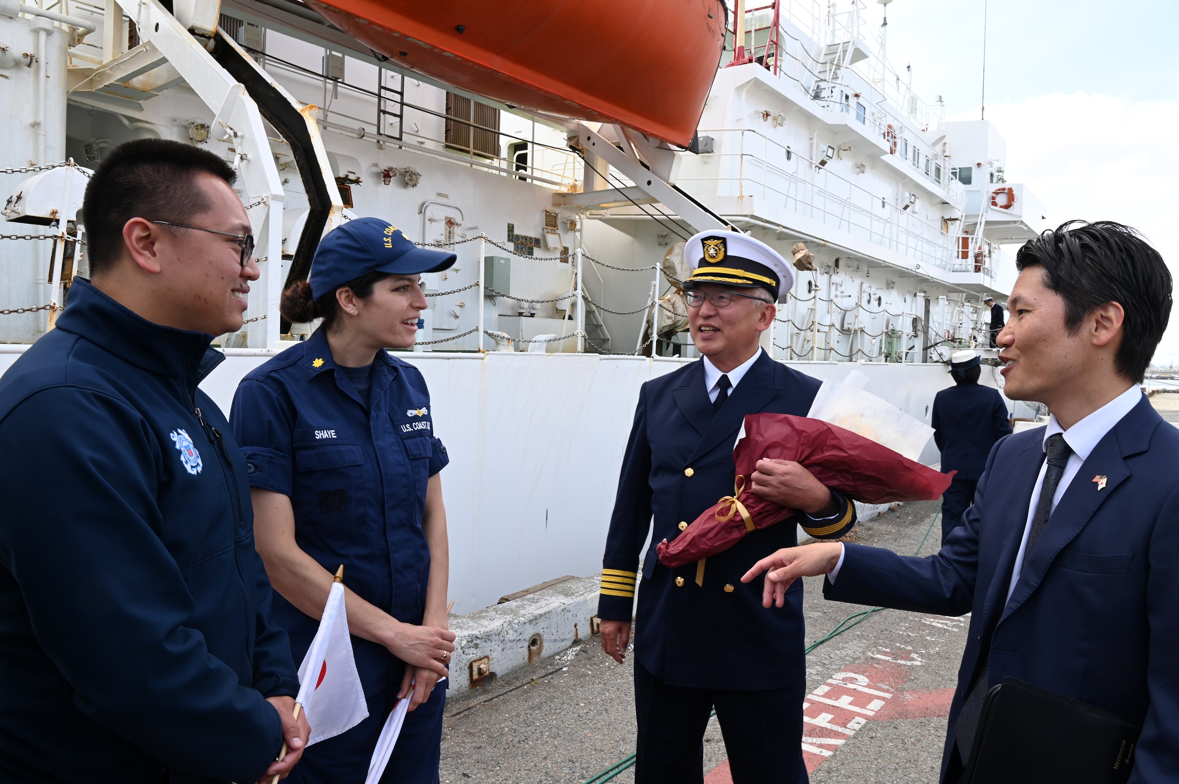 USCG Pacific Area on Twitter: "Welcome to the Bay Area! The @JCG_koho Training Ship Kojima ...