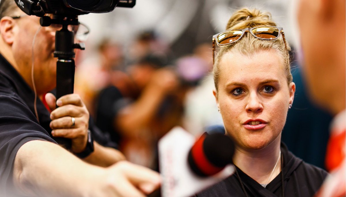 Females in Motorsport on Twitter: "Learn more about American motorsport writer @KellyCrandall 🇺🇸 ...