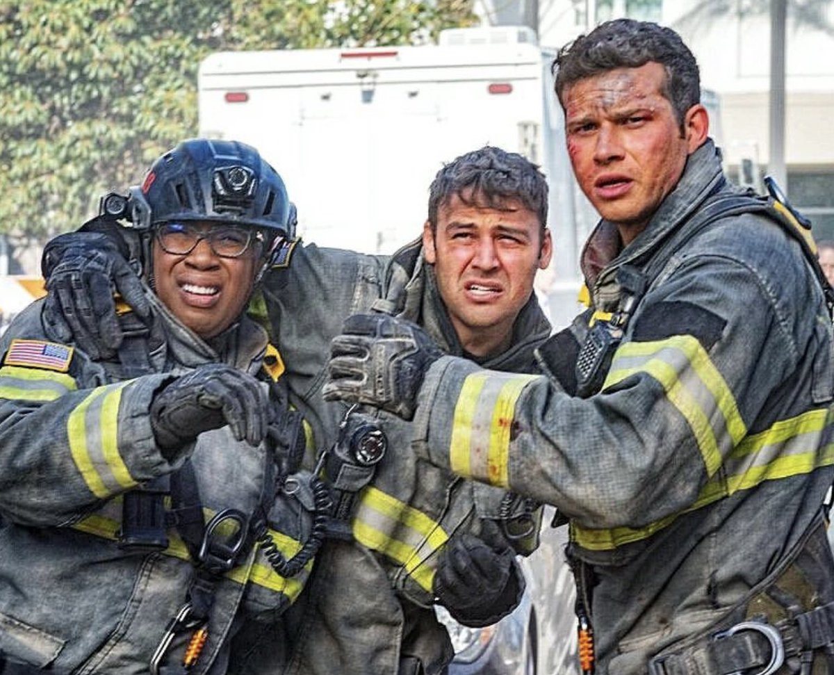 Kyle || 9-1-1 Spoilers on Twitter: "New stills for 6x18 aka “Pay It Forward” #Buddie #911onFOX ...