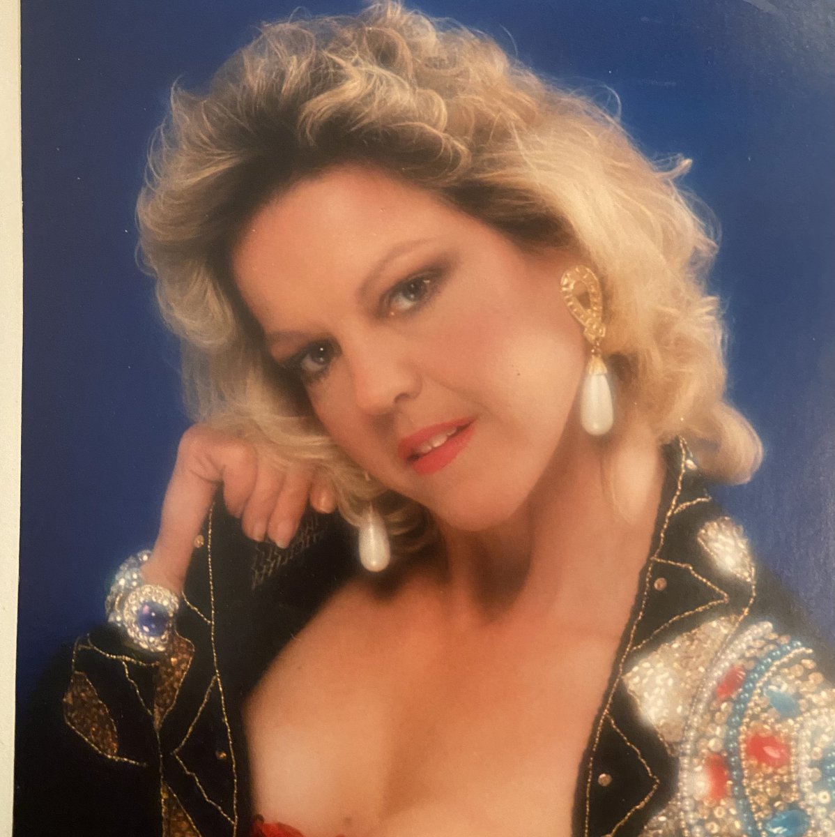 🇺🇸🦅🗽Jan ️🤍💙 on Twitter: "TBT!! Remember Glamour Shots? 1992"