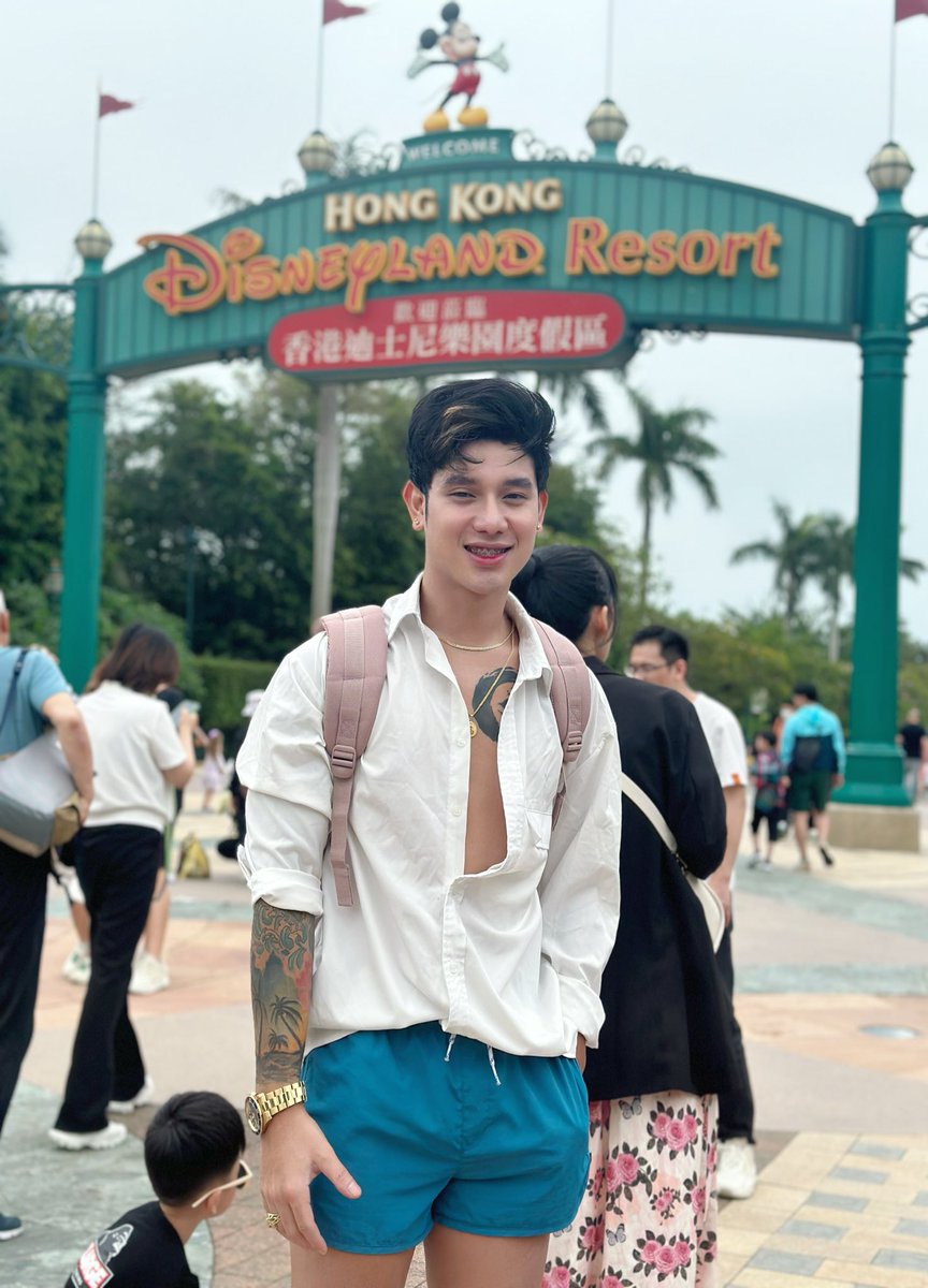 Brix 🪐 on Twitter: "🫶🏻"