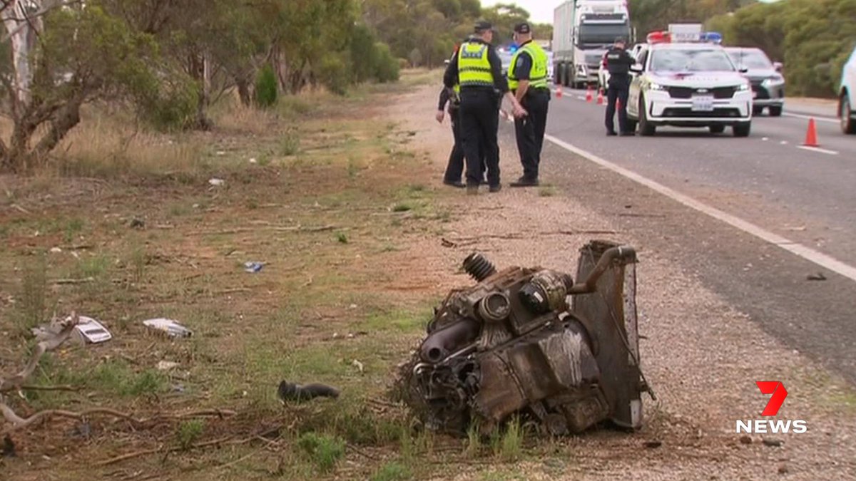 7NEWS Adelaide on Twitter: "DEVELOPING: A Mercedes driver has been airlifted to hospital after ...