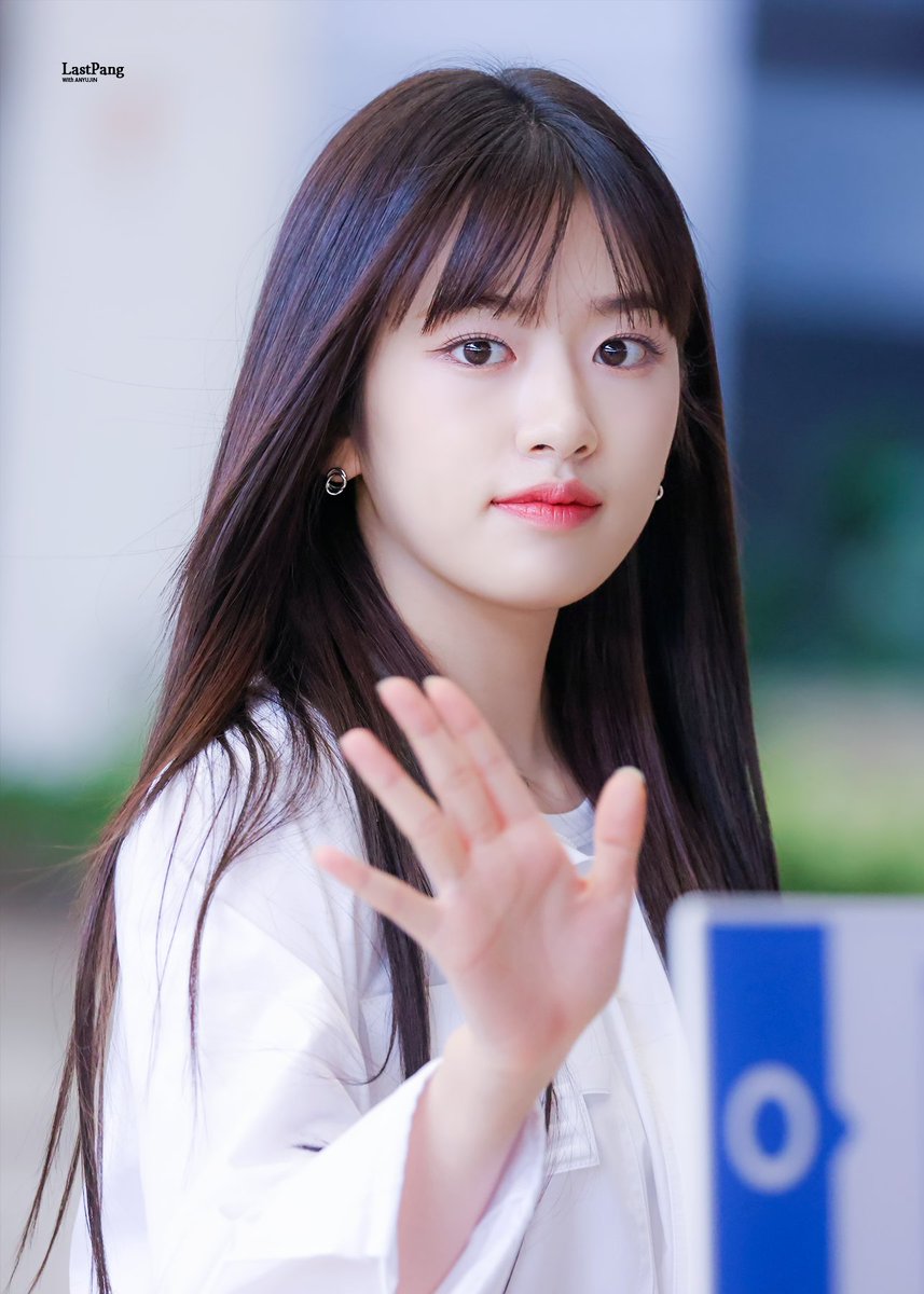 Last Pang on Twitter: "20230508 (2) #아이브 #IVE #안유진 #AnYujin #유진 #Yujin"