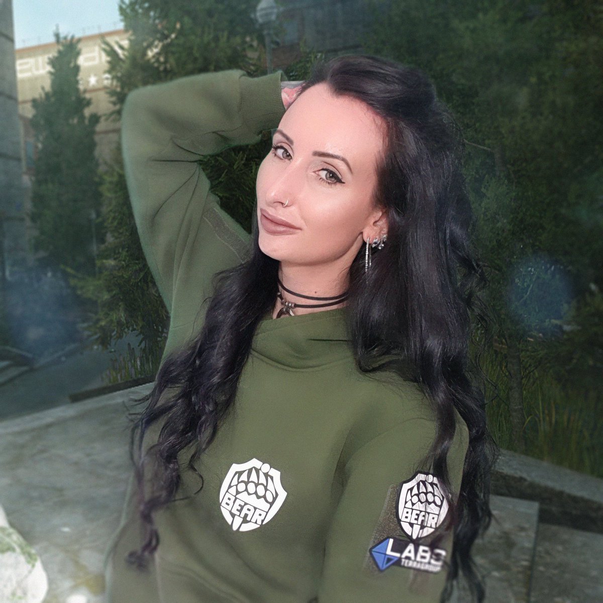 Shina4 on Twitter: "Heyooo stream is ON and Happy Friday ️ https://twitch.tv/shina4 # ...