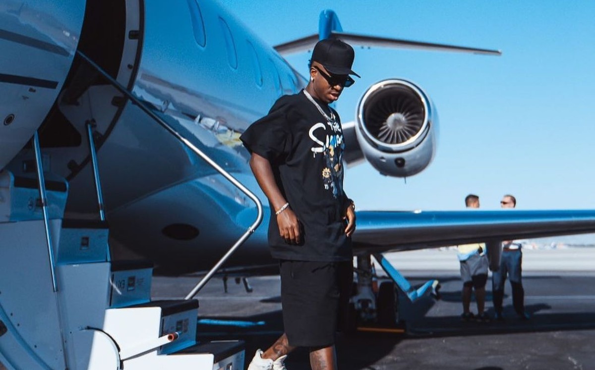 Crazy things Vini Jr owns at 22 that you aren't aware of. A THREAD 👇 ...