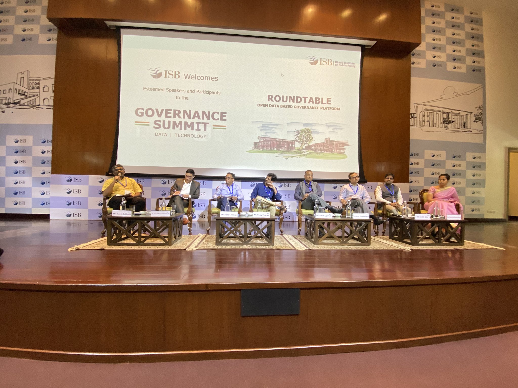 Bharti Institute of Public Policy on Twitter: "#GovernanceSummit The roundtable on ‘Open Data ...