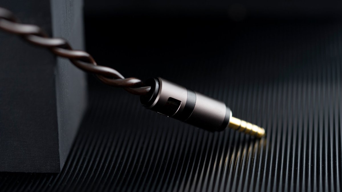 HiFiGo on Twitter: "Presenting the @EffectAudio Code 23, a high purity copper cable for your ...