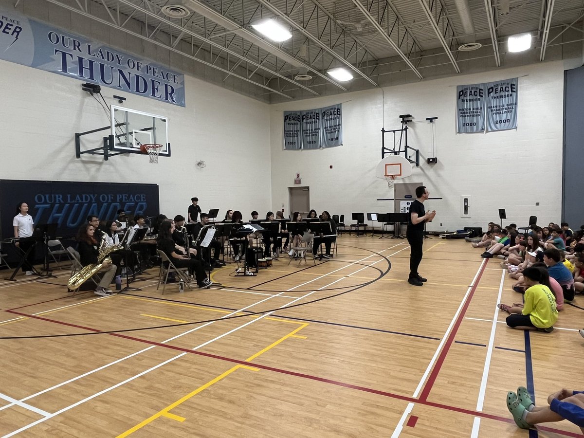 Home | Holy Trinity Catholic Secondary School, Oakville