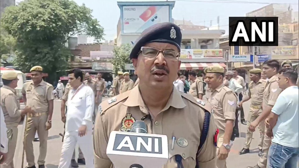 ANI UP/Uttarakhand on Twitter: "A complaint was received regarding this. A few people had ...