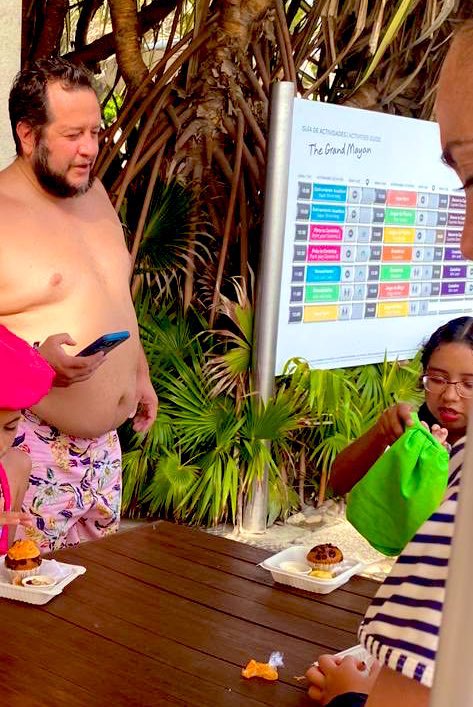 José Ramón López Beltrán on Twitter: "¿Estoy gordito? Si, no lo niego, pero también como ...