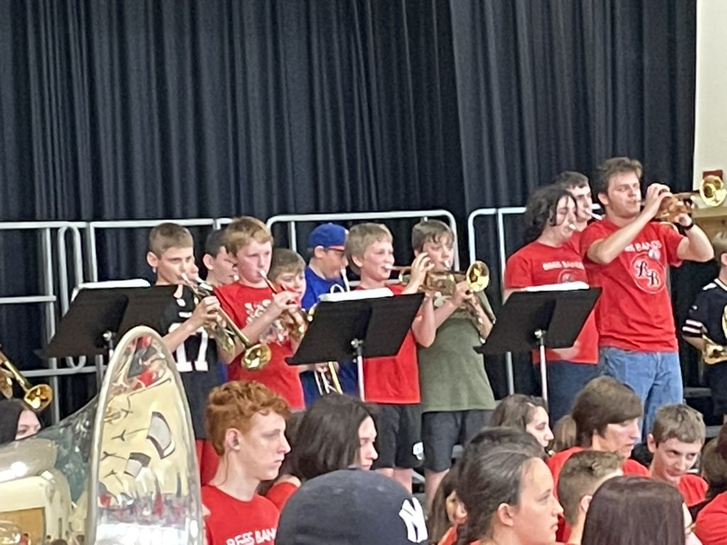 Randall Bennett on Twitter: "Bville Pep Band played at Palmer ...