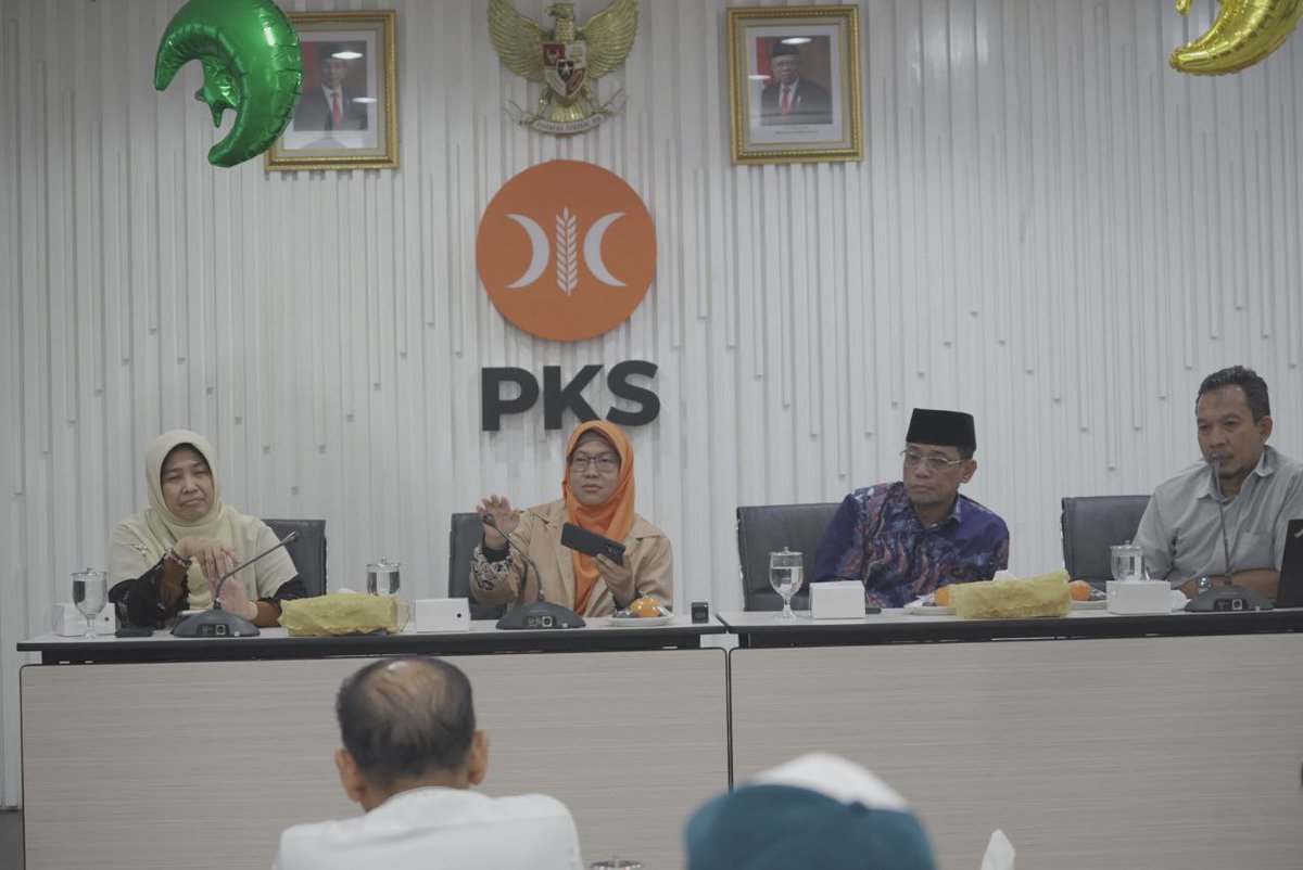 Fraksi Pks Dpr Ri On Twitter Fraksi Pks Dpr Ri Menyelenggarakan Acara