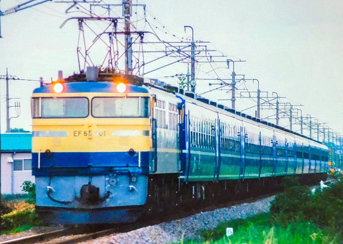 彩奈 Style 2021 on Twitter: "2000年 5月14日 両毛線イセコマ EF65 501[高]+高タカ 12系客車×12 23年前にPトップが高崎の12系を12両の長大 ...