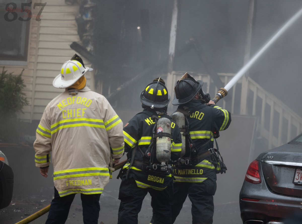 857 Fire Photography On Twitter Medford Firefighters With Mutual Aide