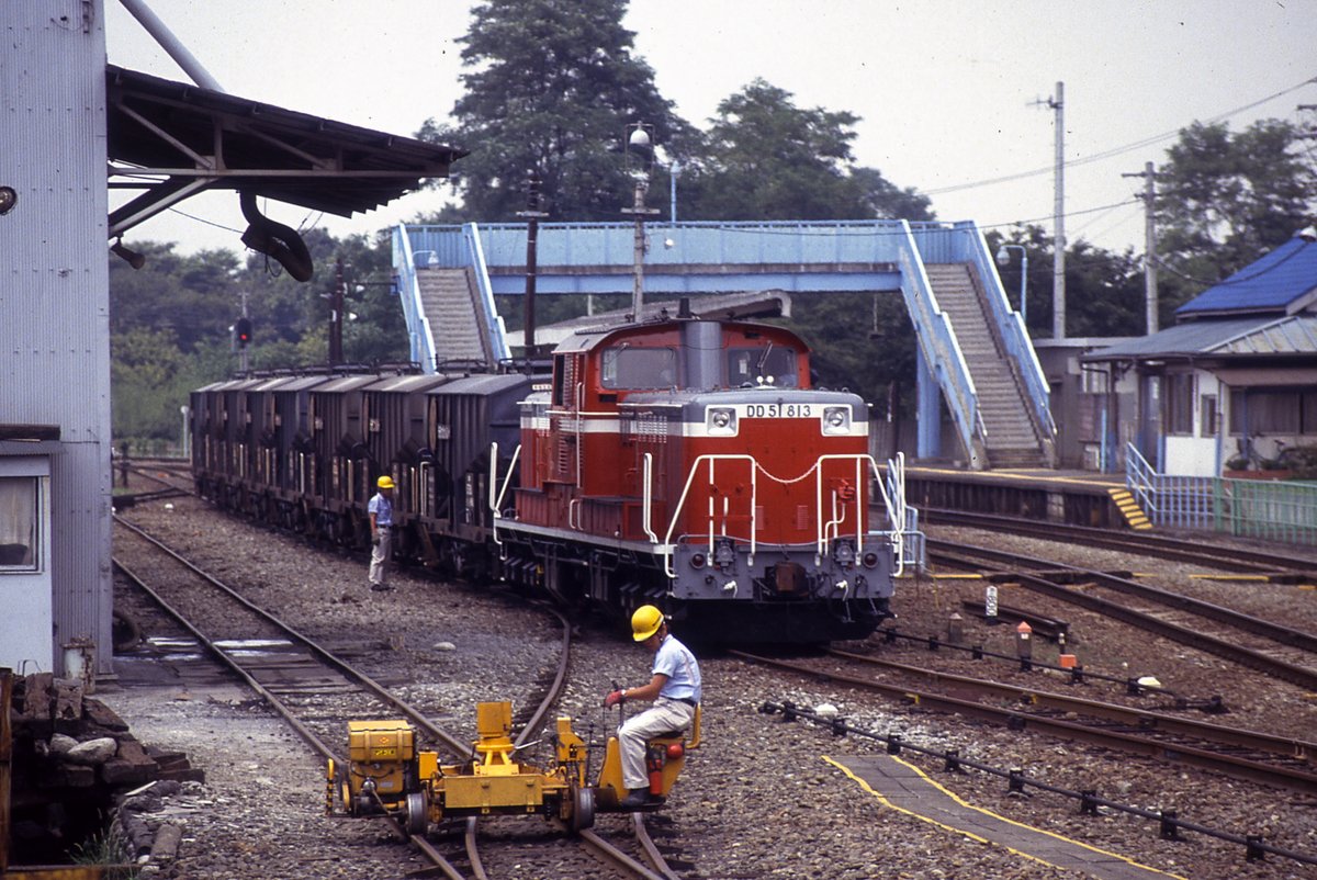 しおつ JK1GTF on Twitter: "5月1日でDD51の日。小宮駅での写真をもう少し。昔はこんな風景を見ることができました。 アントとDD51、いい組み合わせ。#DD51の日 #八高線"