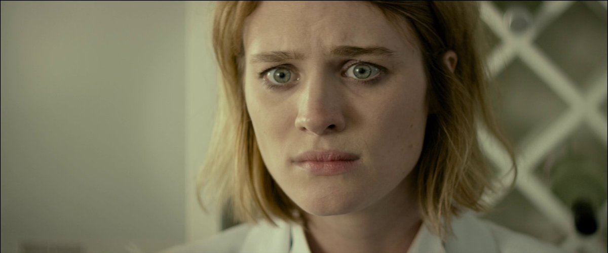 CineHedgehog on Twitter: "Mackenzie Davis as Izzy, Izzy Gets the Fuck Across Town (Papierniak ...