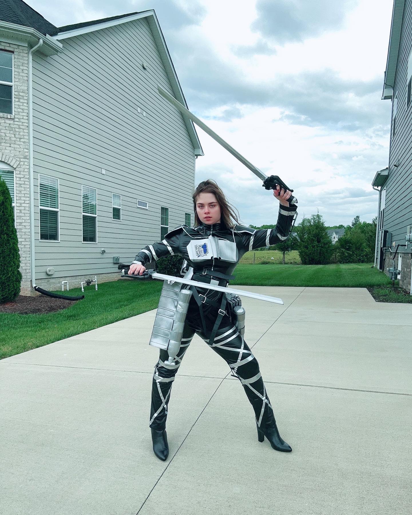 TW Pornstars - 3 pic. MuscleMommyCosplays (🍑Linnea). Twitter. Attack on ...