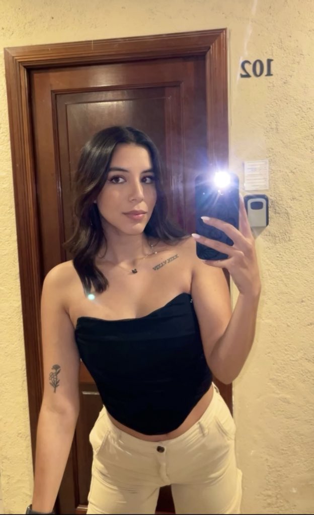 meli v. on Twitter: "que buen EMF, y que linda me veía ️‍🔥"