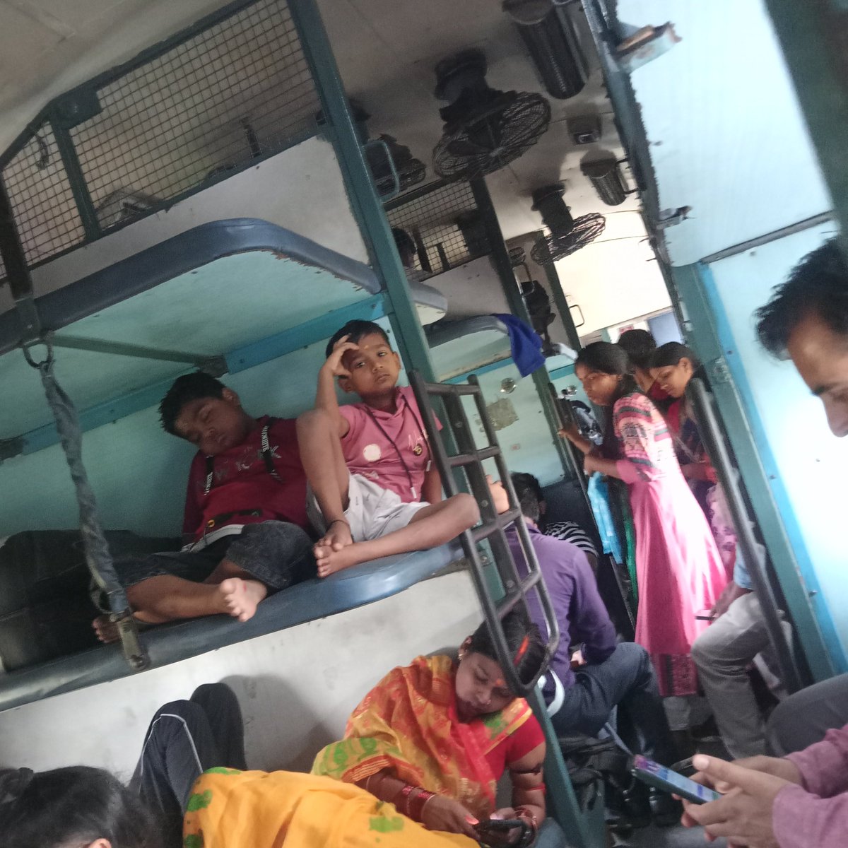Mohammed Zubair on Twitter: "RT @the_davians: This is the condition of sleeper coach of train ...