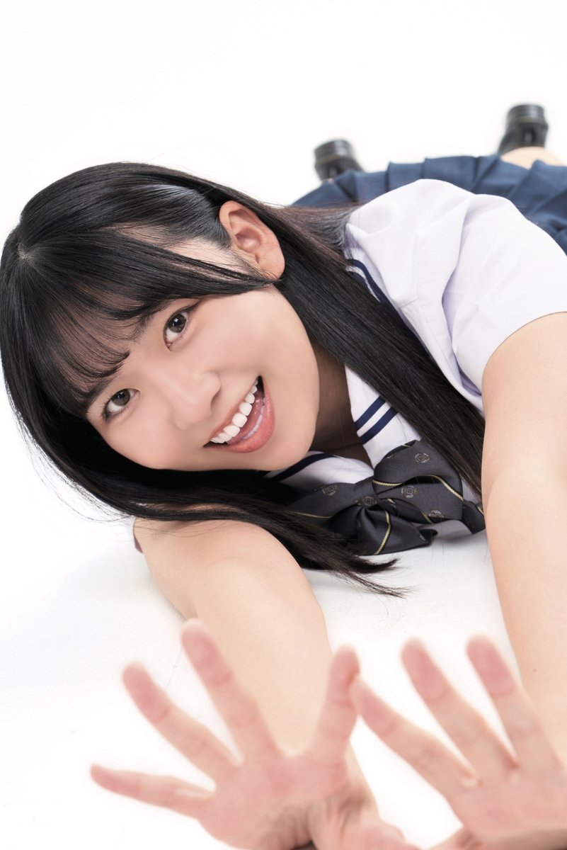 Cream🍦 on Twitter: "RT @mitomi0504: 【告知 ️】 Cream6月号発売記念 \ 冨十みと 握手会 ／ 日時：6/4(日)17:00~ 開催場所：書泉ブック ...